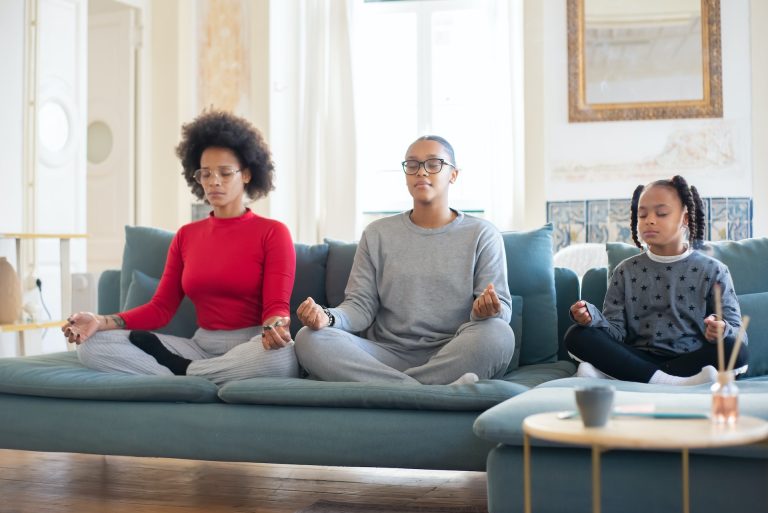Mindful Meditation For Moms: How Can I Be a Mindful Mother?