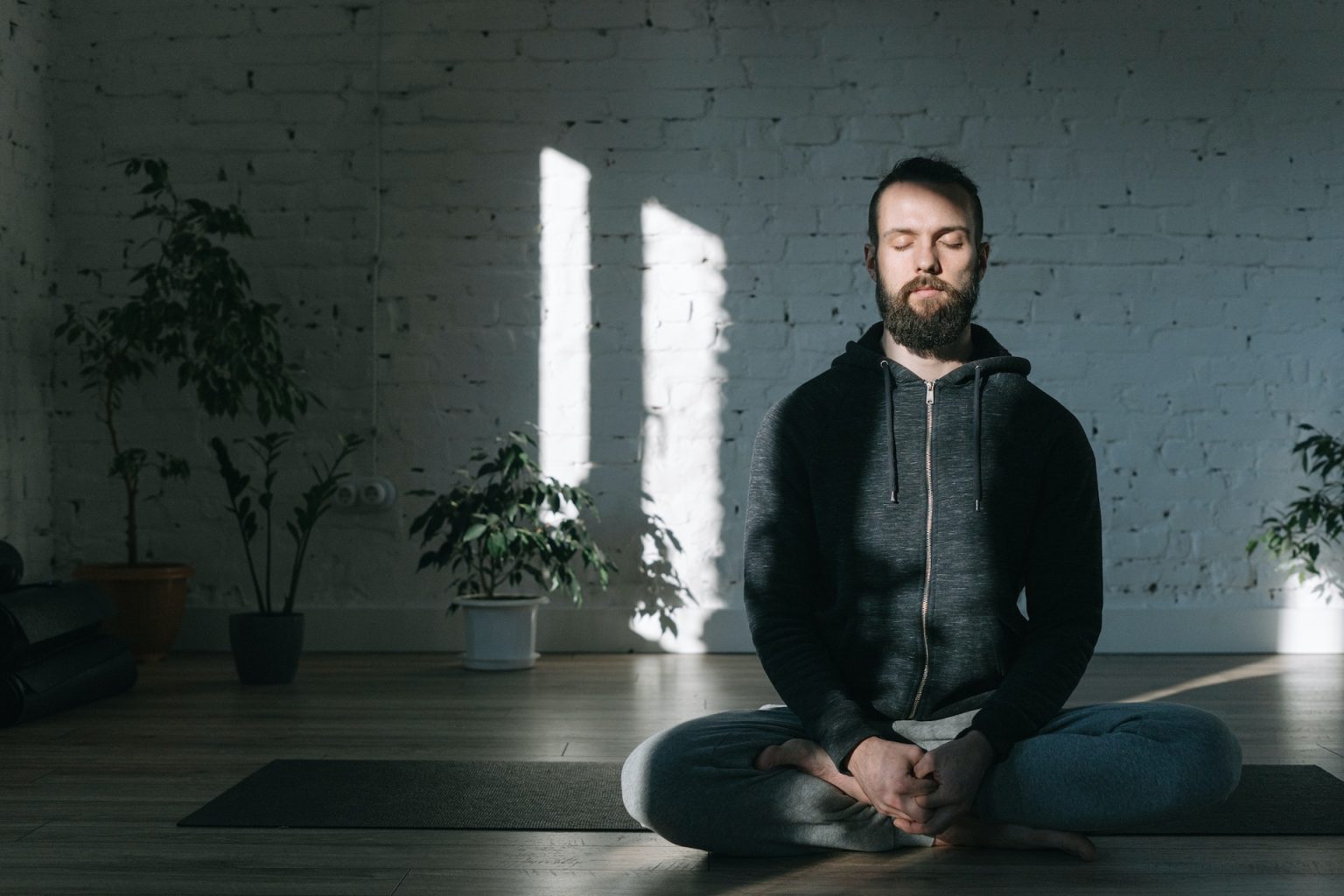 Build Self-Discipline with Meditation: 6 Easy Steps - EastWesticism